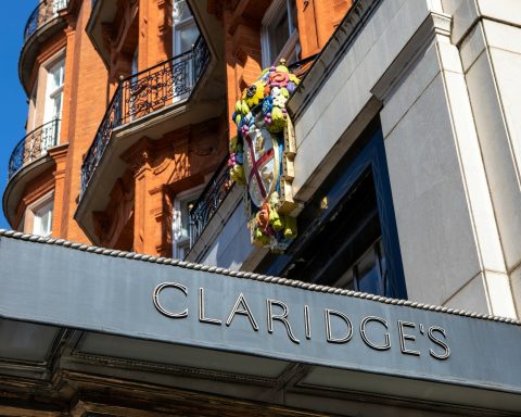 Claridge’s has opened a swanky new café – LIA London