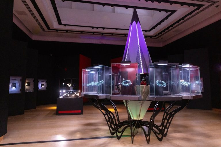 You can now see one of the world’s largest diamonds on display in ...