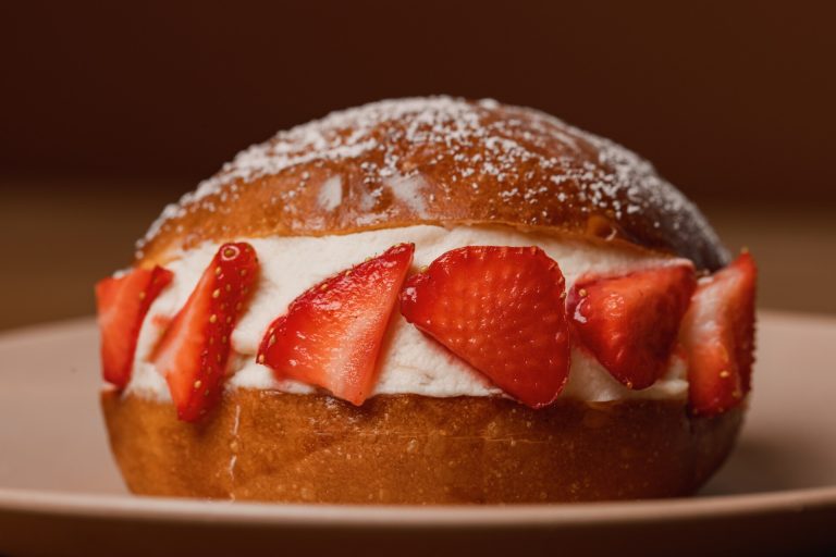 A fancy new Italian-style bakery will open its first ever international ...