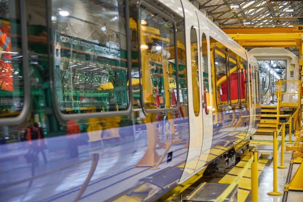 London’s Elizabeth line will soon be transformed by 10 shiny new trains ...