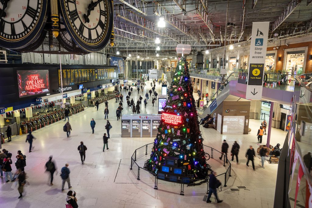A bonkers Upside Down ‘Stranger Things’ Christmas tree has been ...
